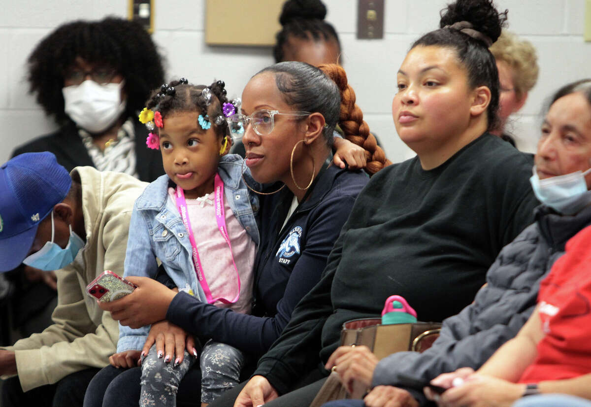 Bridgeport names two finalists for superintendent position