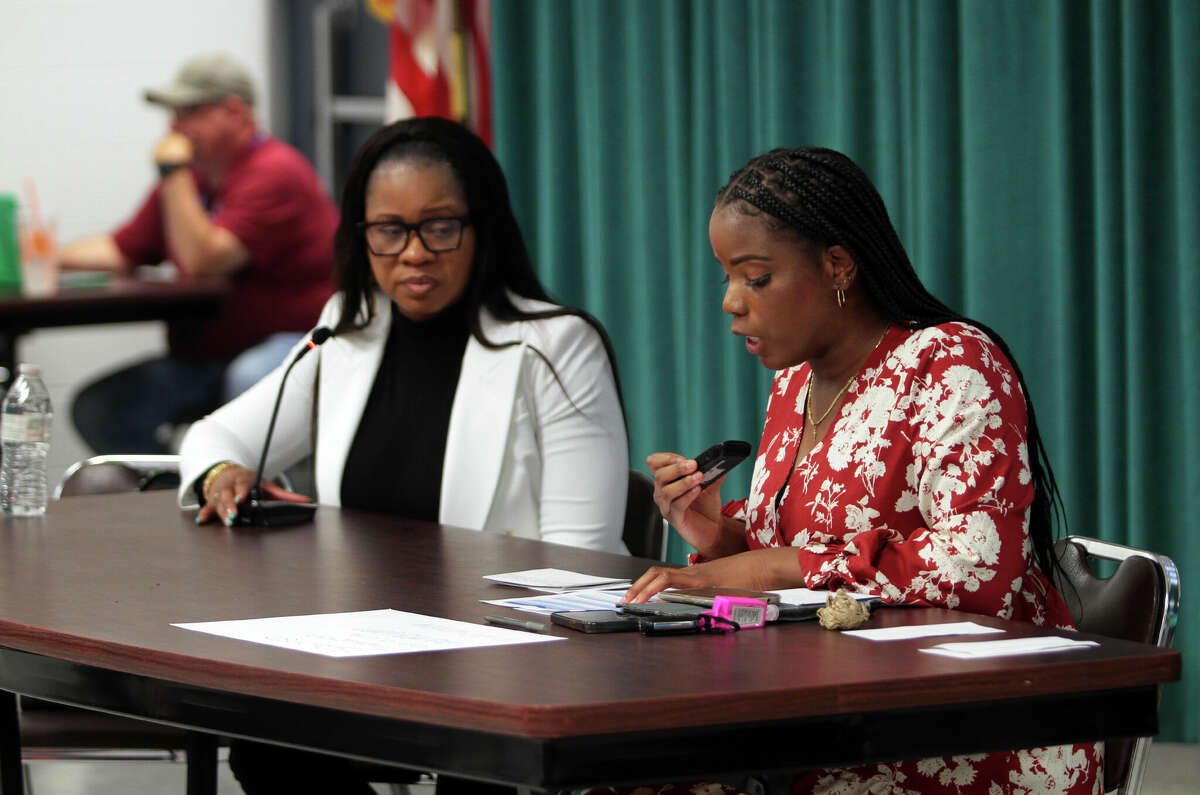 Bridgeport names two finalists for superintendent position