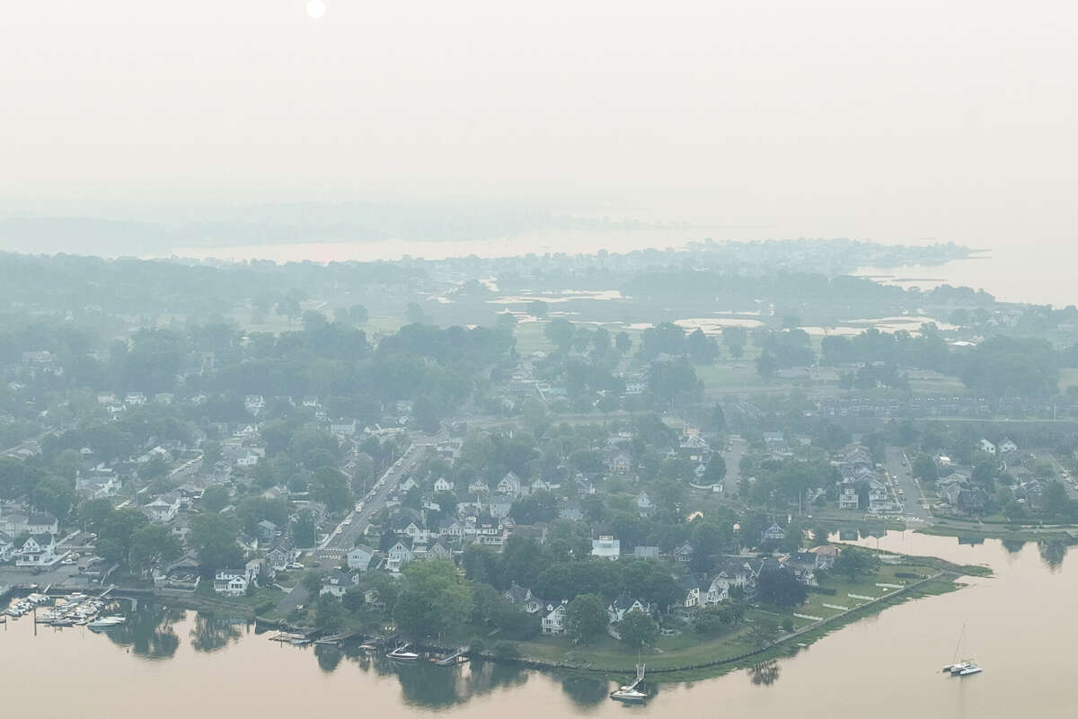 In Photos: Poor air quality in CT creates hazy skies, red sun