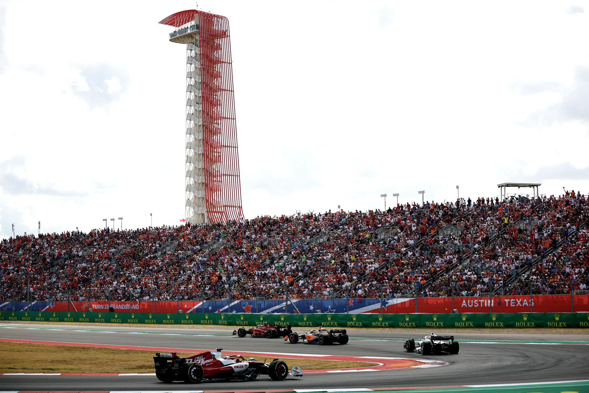Austin locals face heavy weekend traffic with F1, UT football