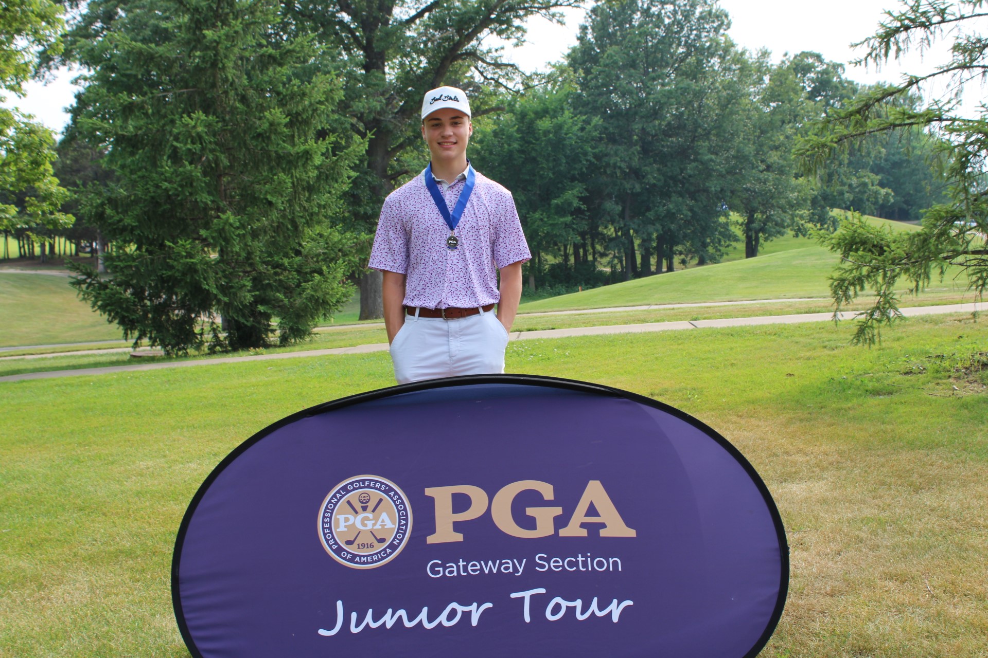 Edwardsville's Carter Crow qualifies for national golf tournament
