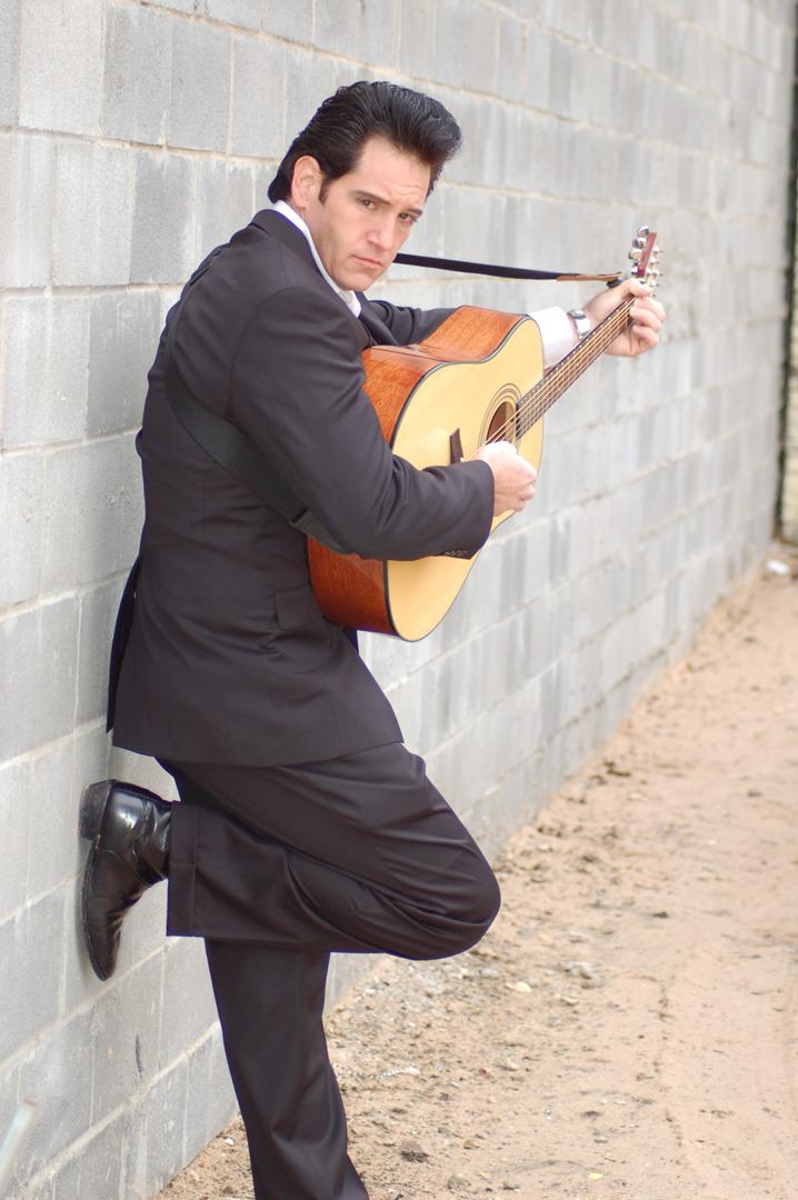 David Dow Bentley III: Classic rock and country light up Crighton with ...