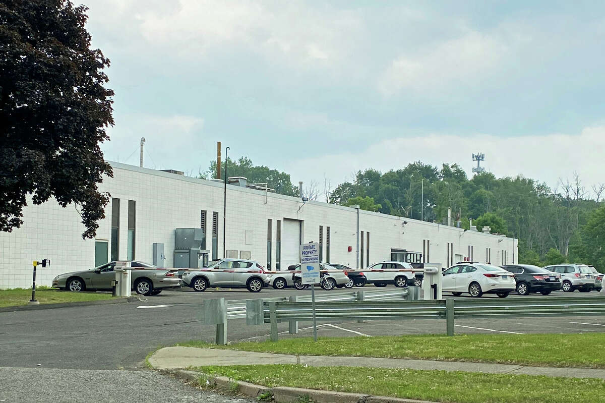 On the CT hot seat over jobs, FuelCell Energy vague on US expansion