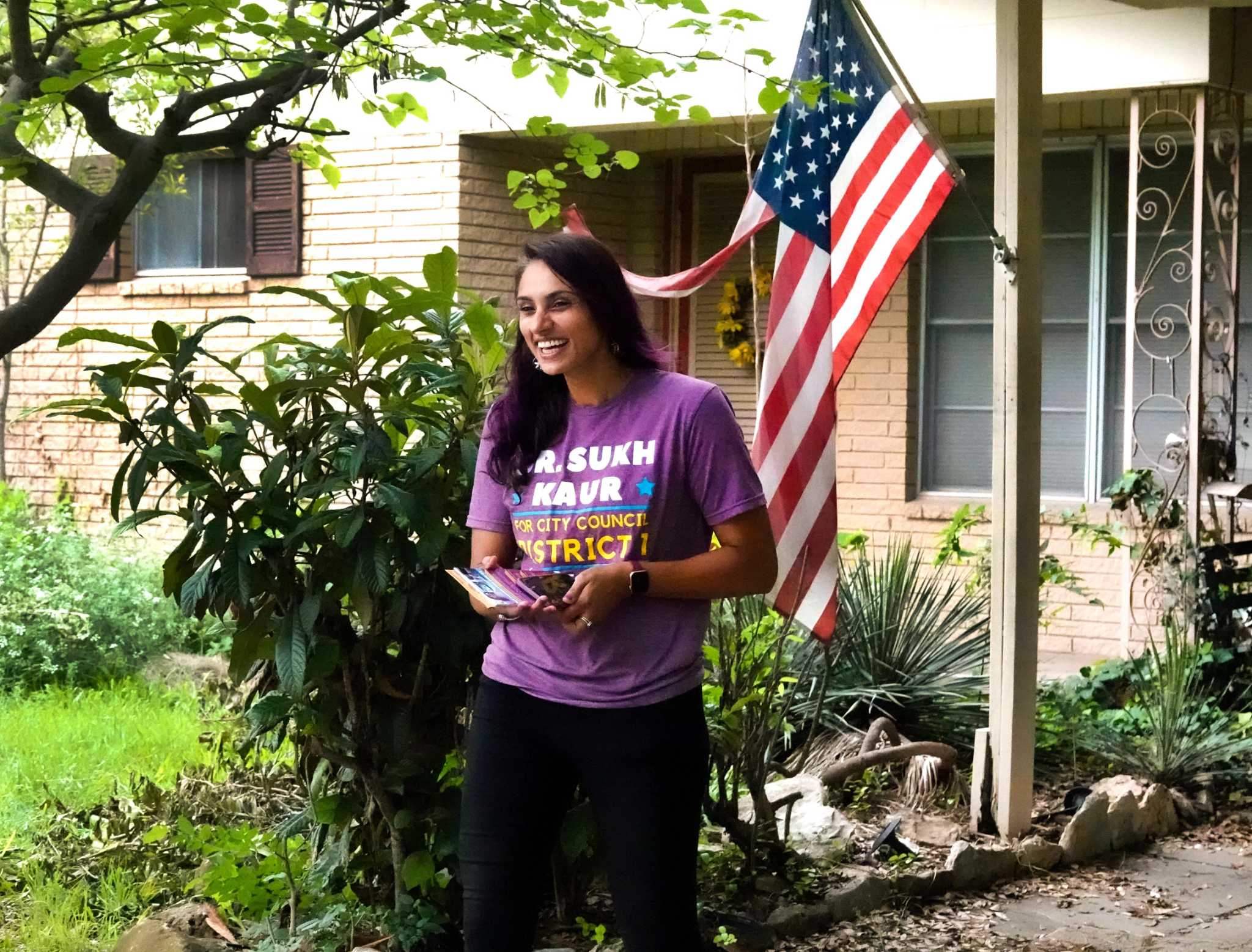 Editorial: Cast your Election Day ballots in Districts 1 and 7