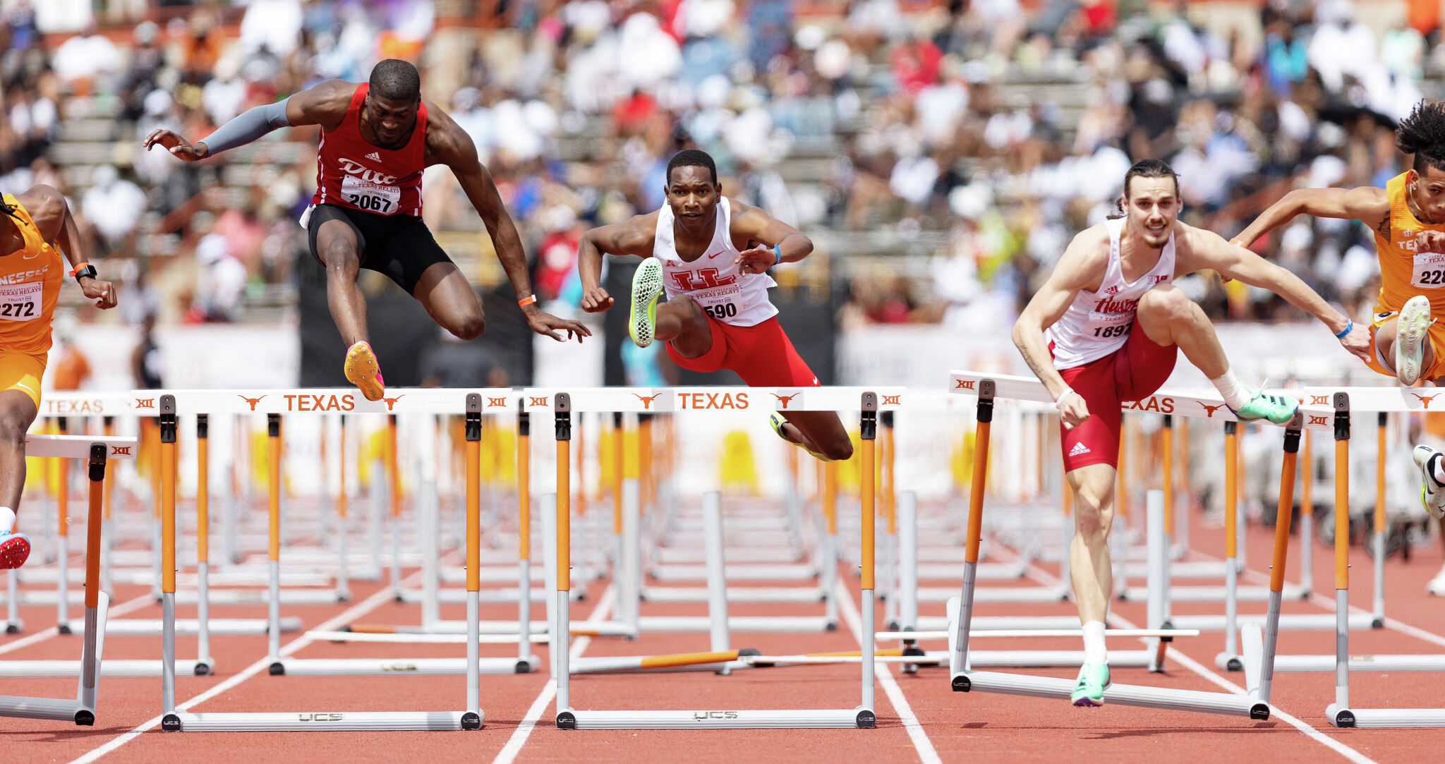 UH track: Hurdler De’Vion Wilson competing for national title
