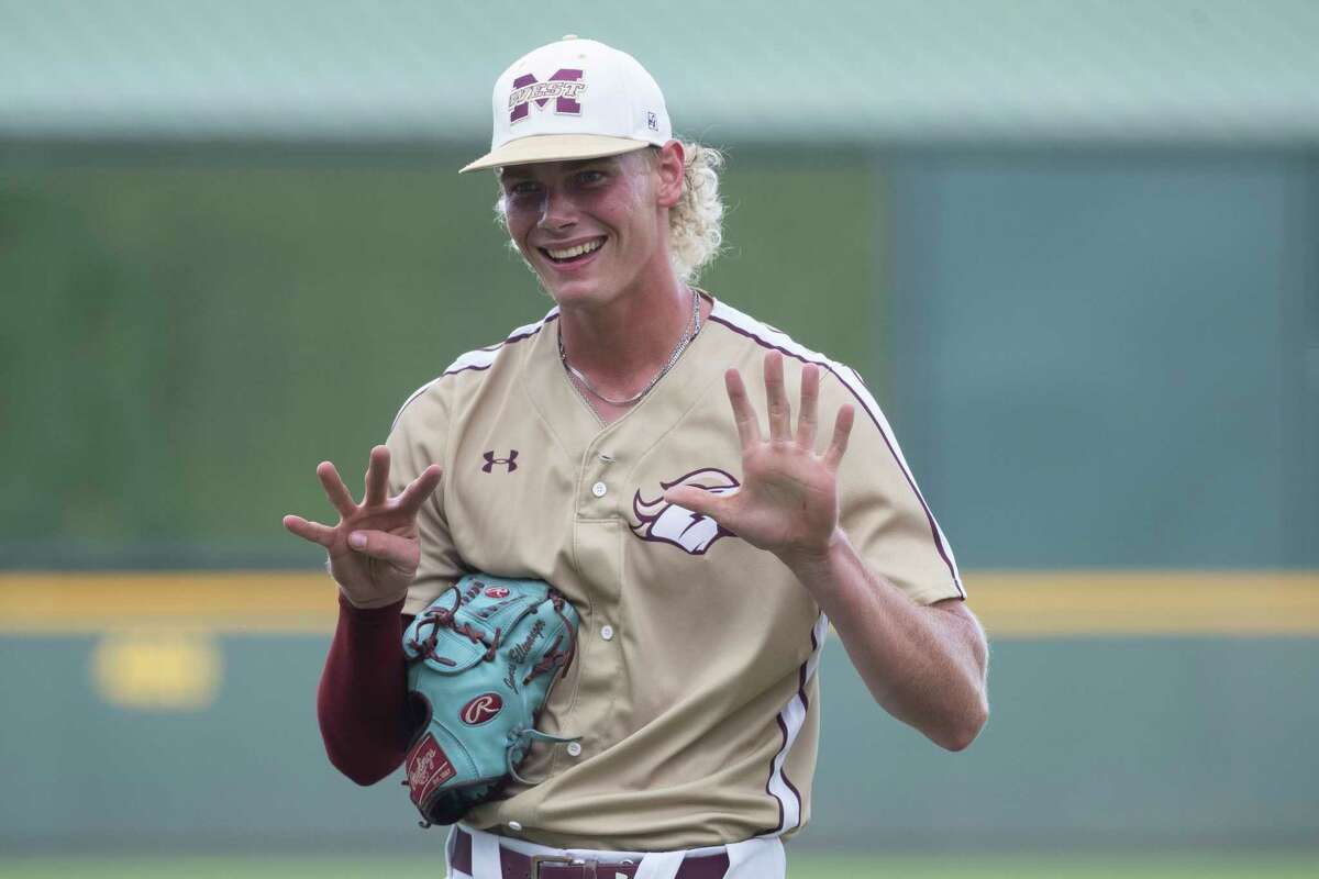 Magnolia West Mustangs advance to state championship game
