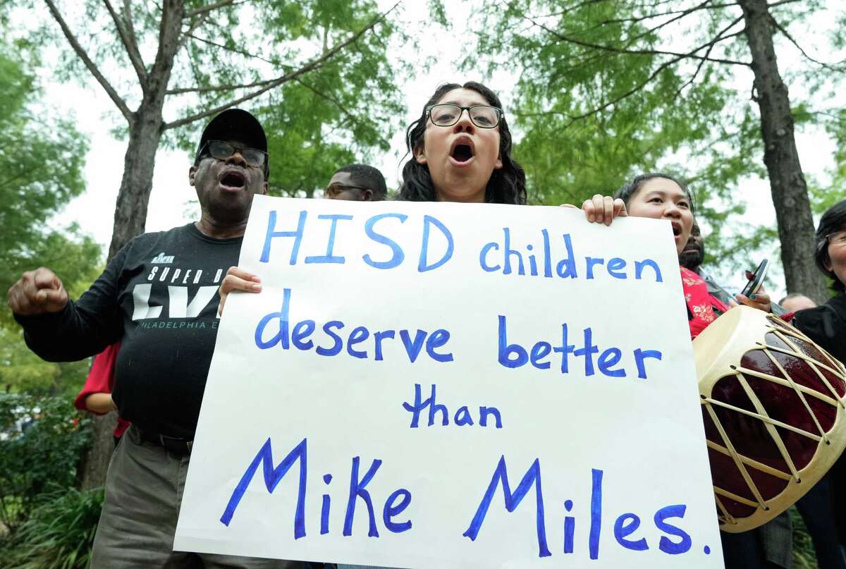 What Houston can learn from superintendent Mike Miles' stint in Dallas