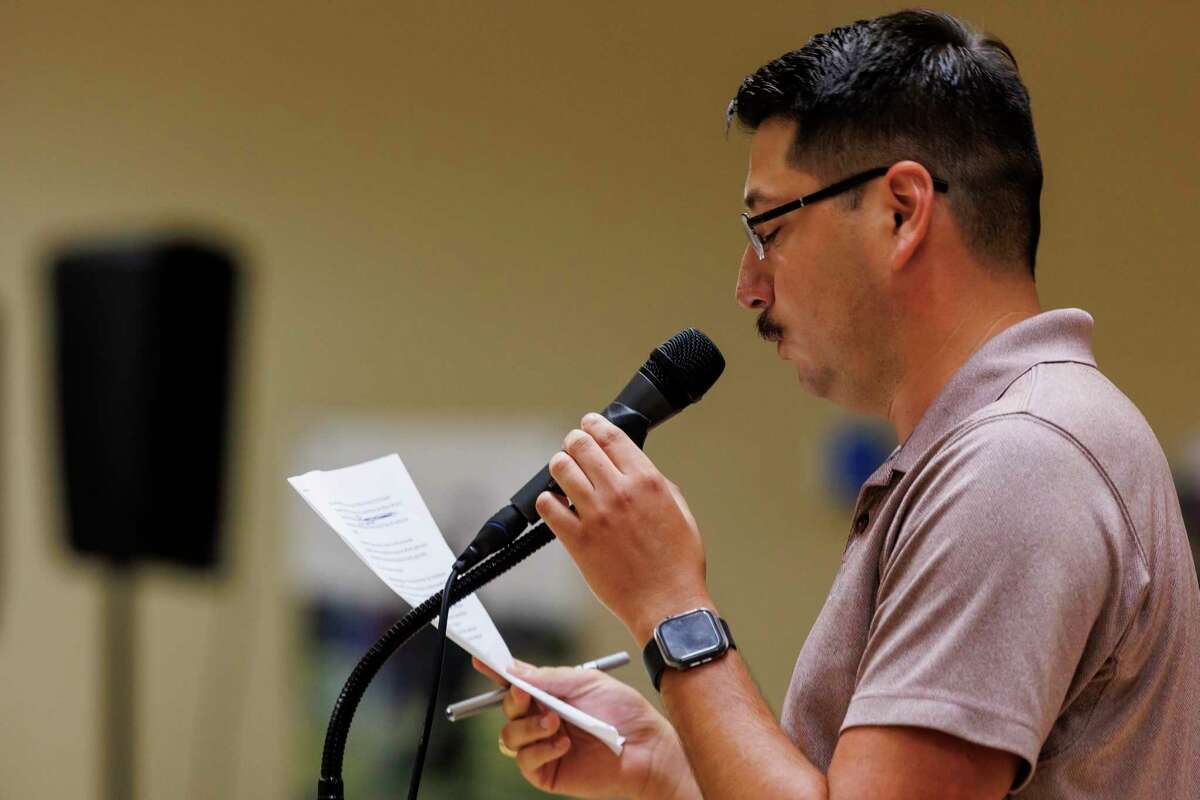 Comal County residents challenge plans for wastewater plant