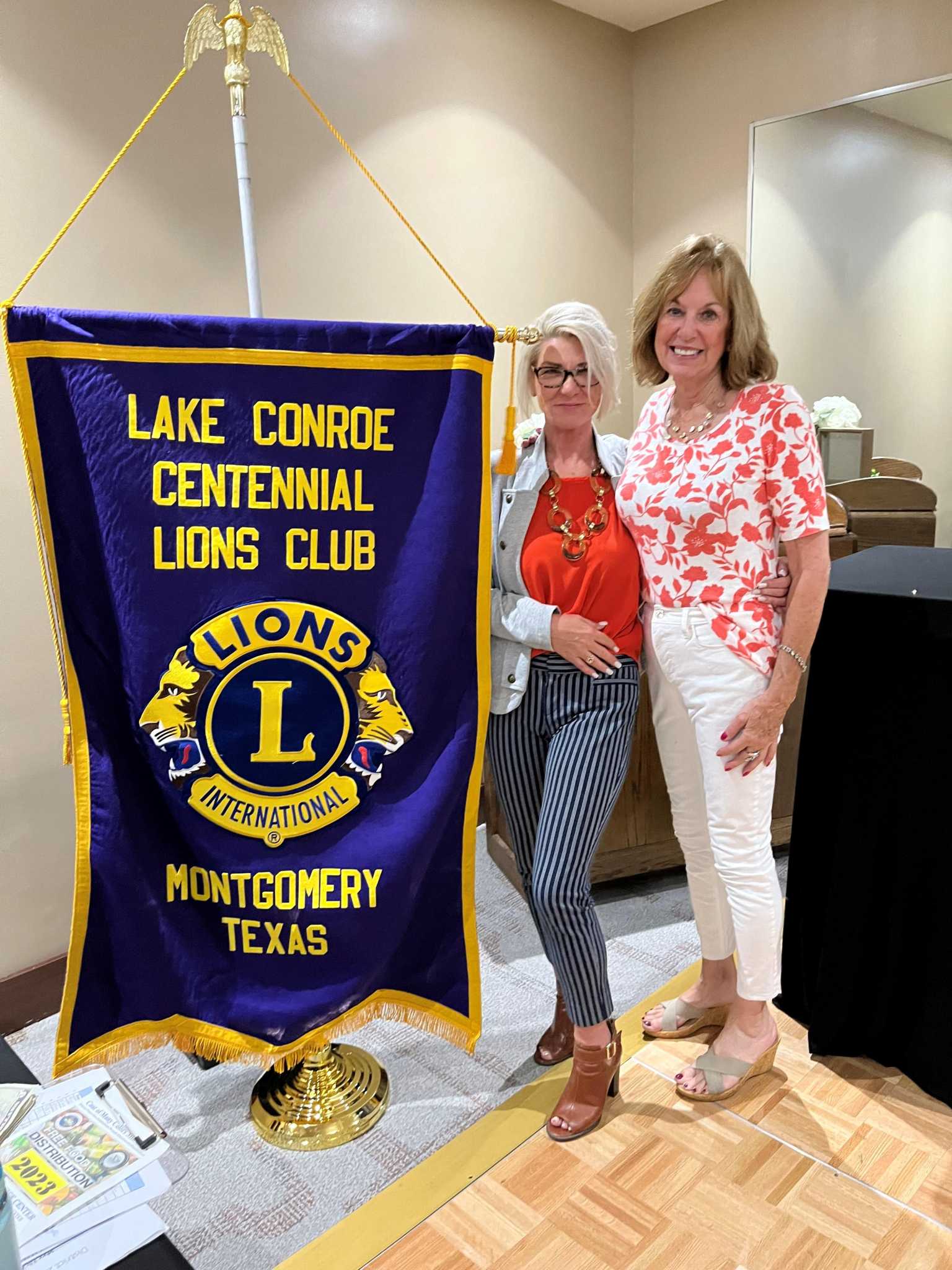Photographer Tracy Waters helps Lake Conroe Lions bring their sassy back