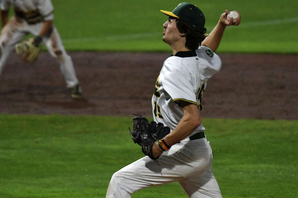 Haddam-Killingworth coach wins CT baseball title after 45 seasons