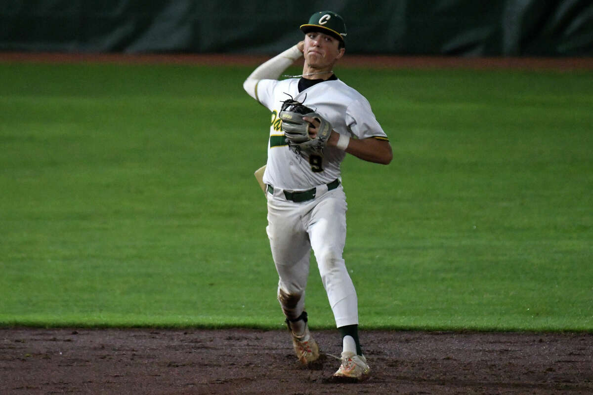 Haddam-Killingworth coach wins CT baseball title after 45 seasons