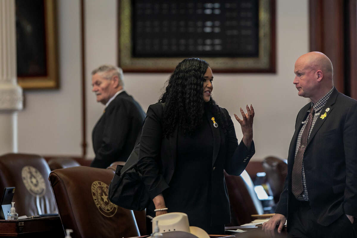 Texas Democrats upset over Houston lawmaker's votes against trans care