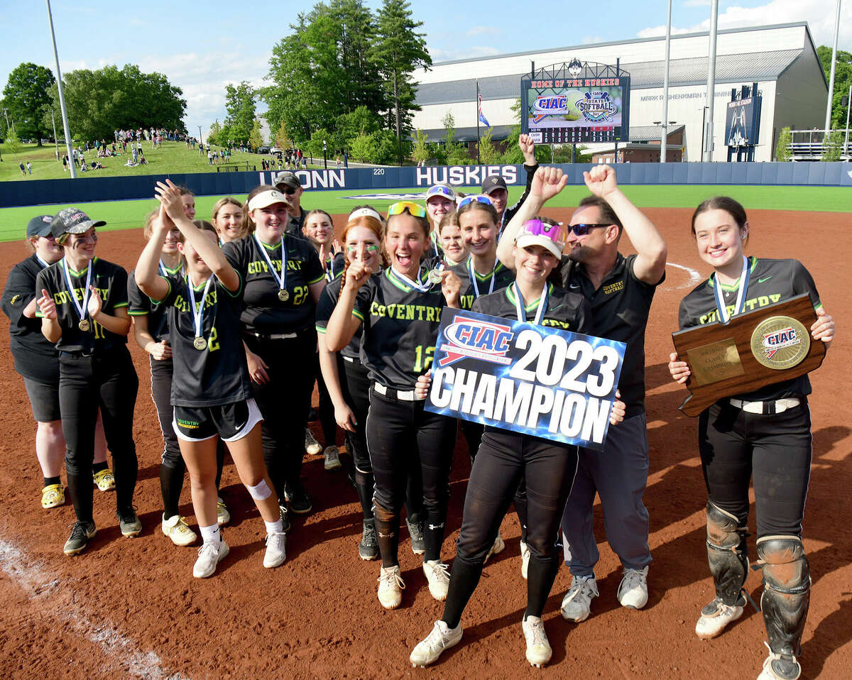 Coventry defeats Cromwell for CIAC Class S softball championship.