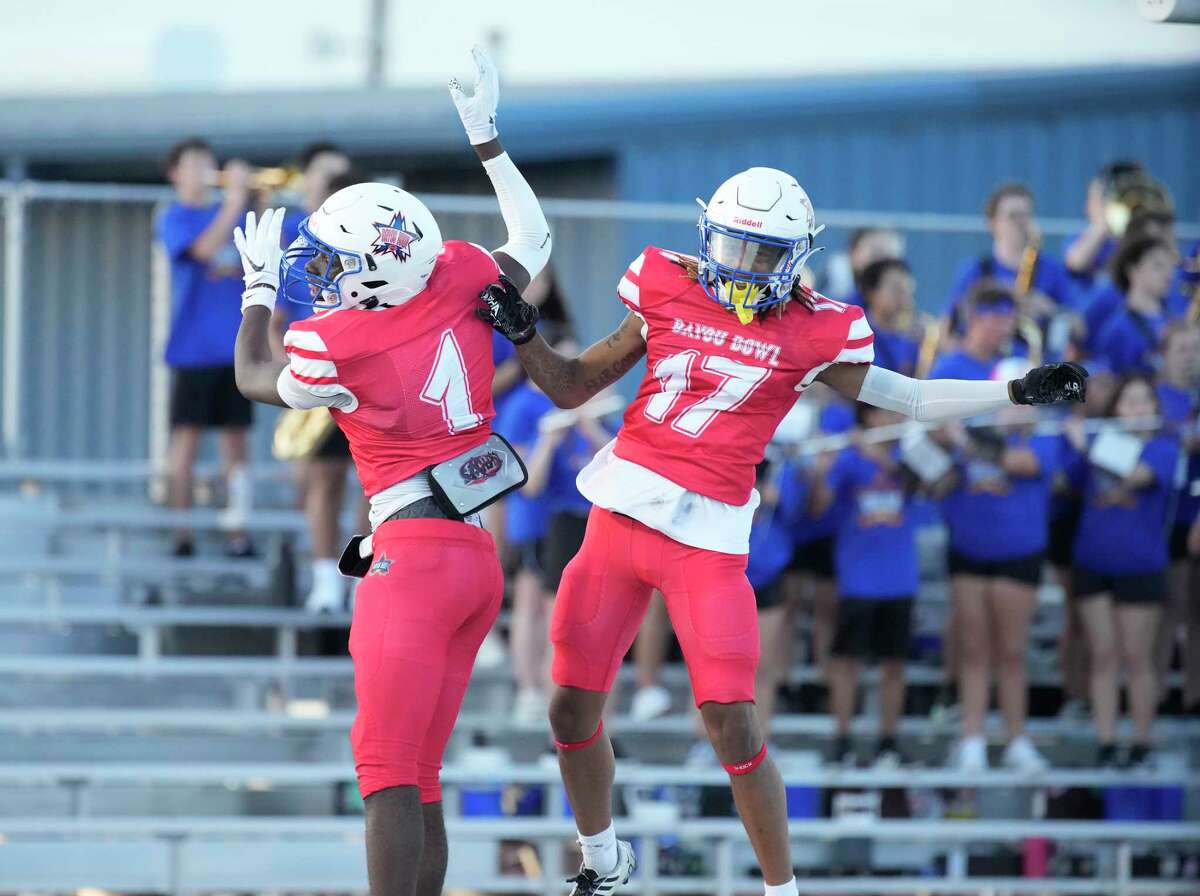 High school football: East cruises past West in Bayou Bowl