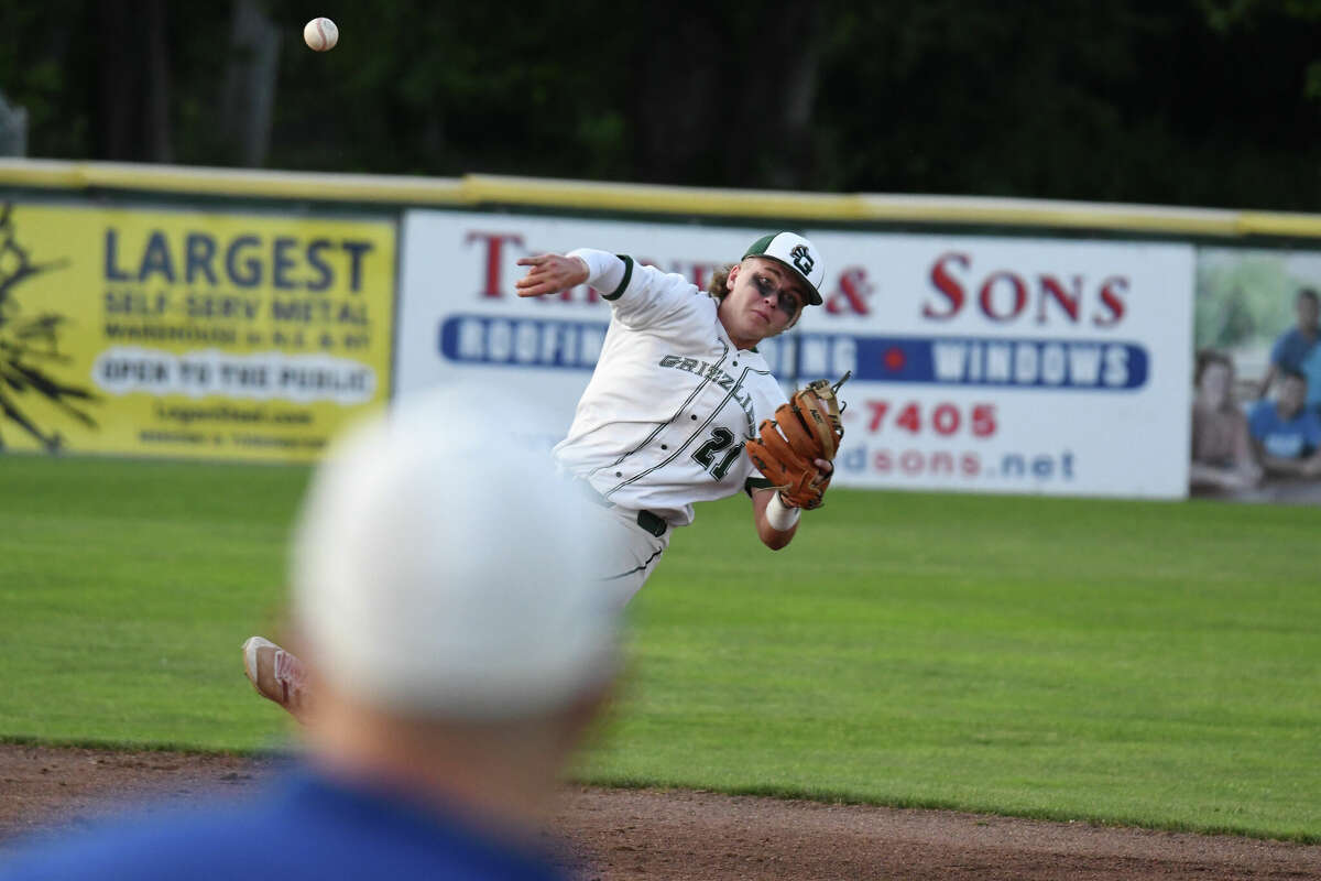 Brookfield defeats Guilford for CIAC Class L baseball title in CT