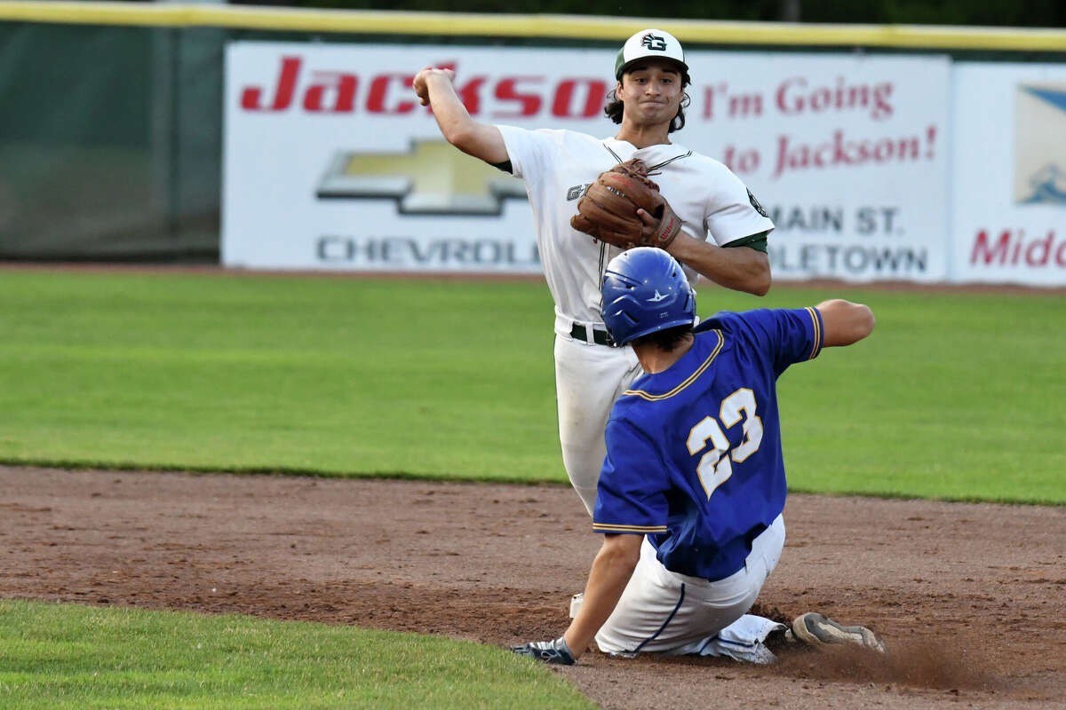Brookfield defeats Guilford for CIAC Class L baseball title in CT