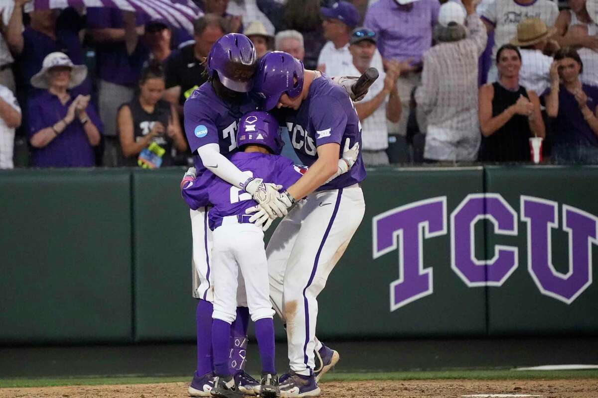 TCU sweeps Indiana State, advances to College World Series