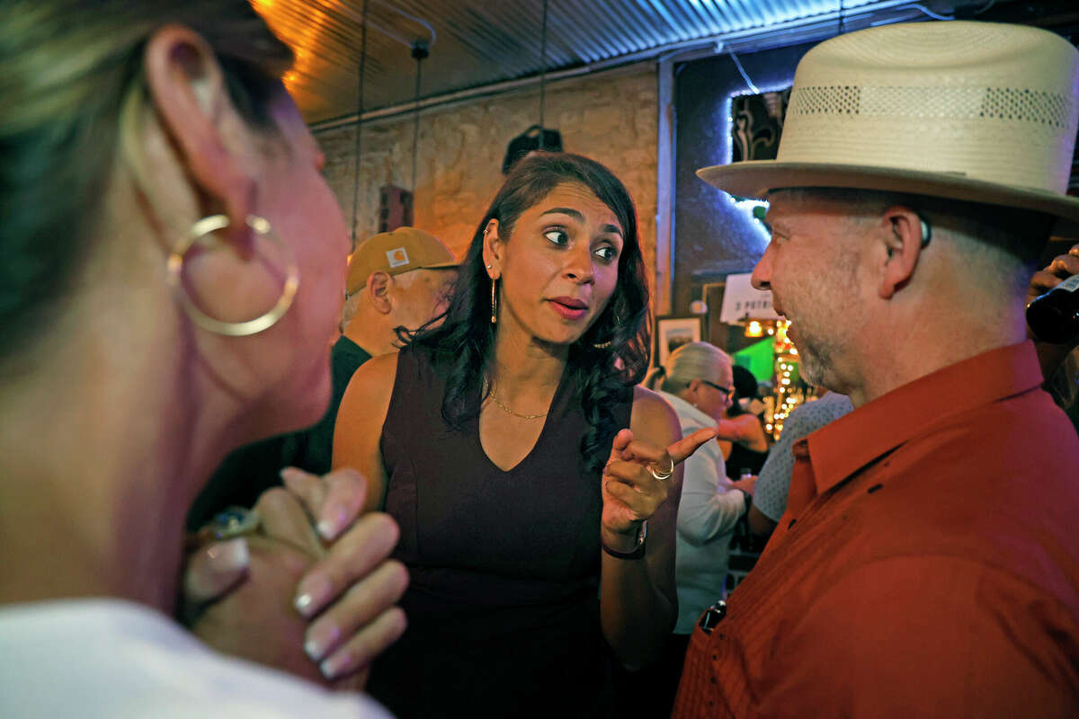 Sukh Kaur pushes out first-term District 1 Councilman Mario Bravo