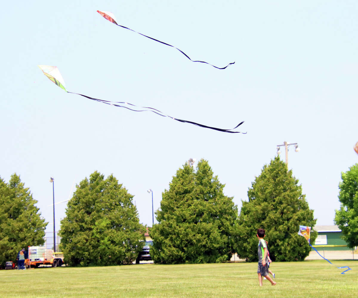 Elkton Kids Day attracts around 200 families for free food and fun