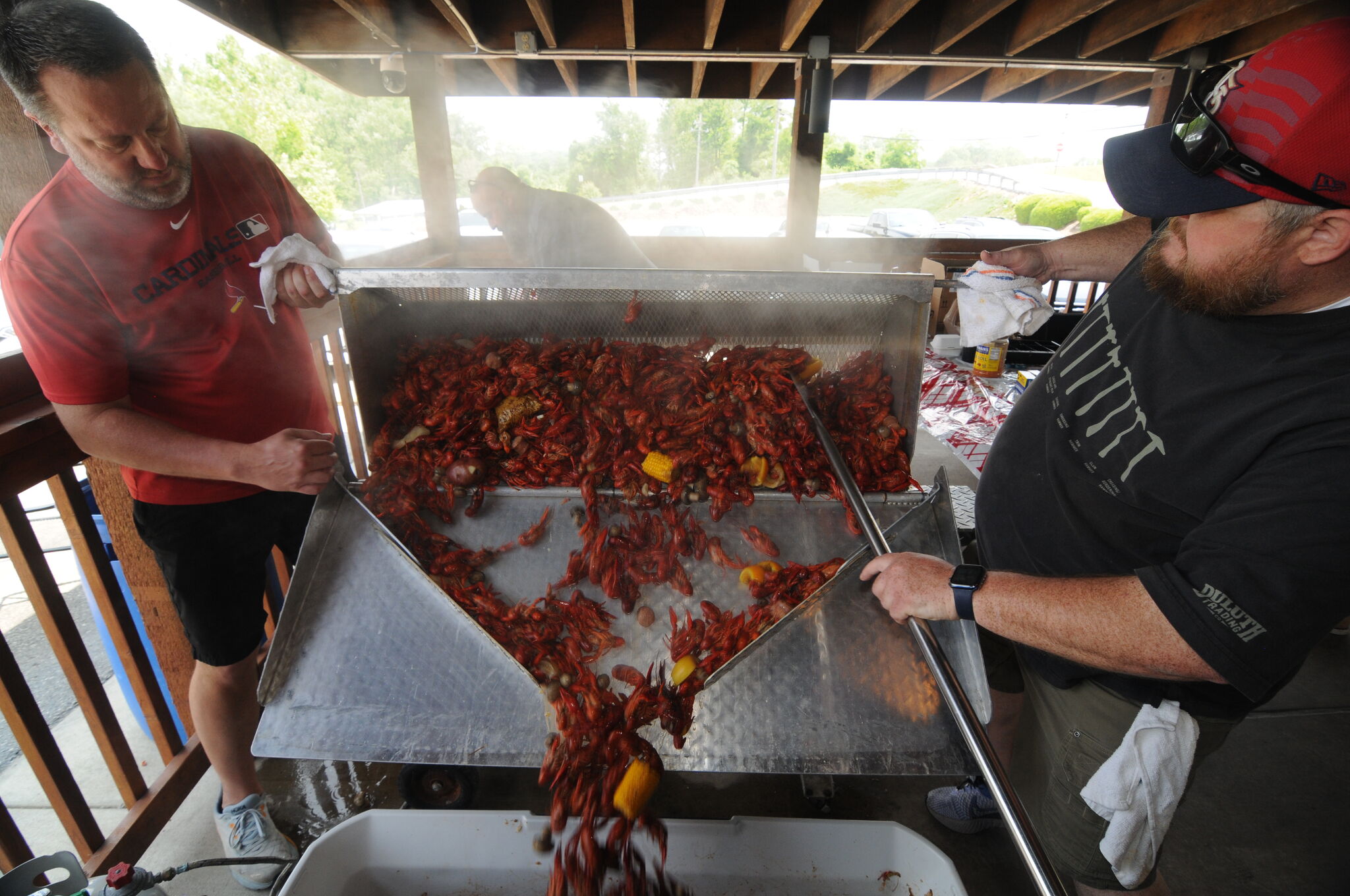 Cray cray for crawdads: 10-hour trip adds 'health food' to Alton