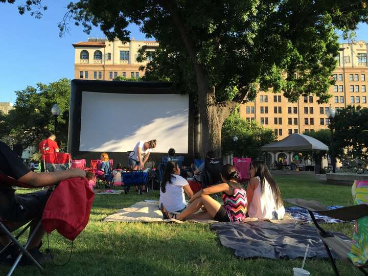 Travis Park: A guide to the oldest municipal park in the US