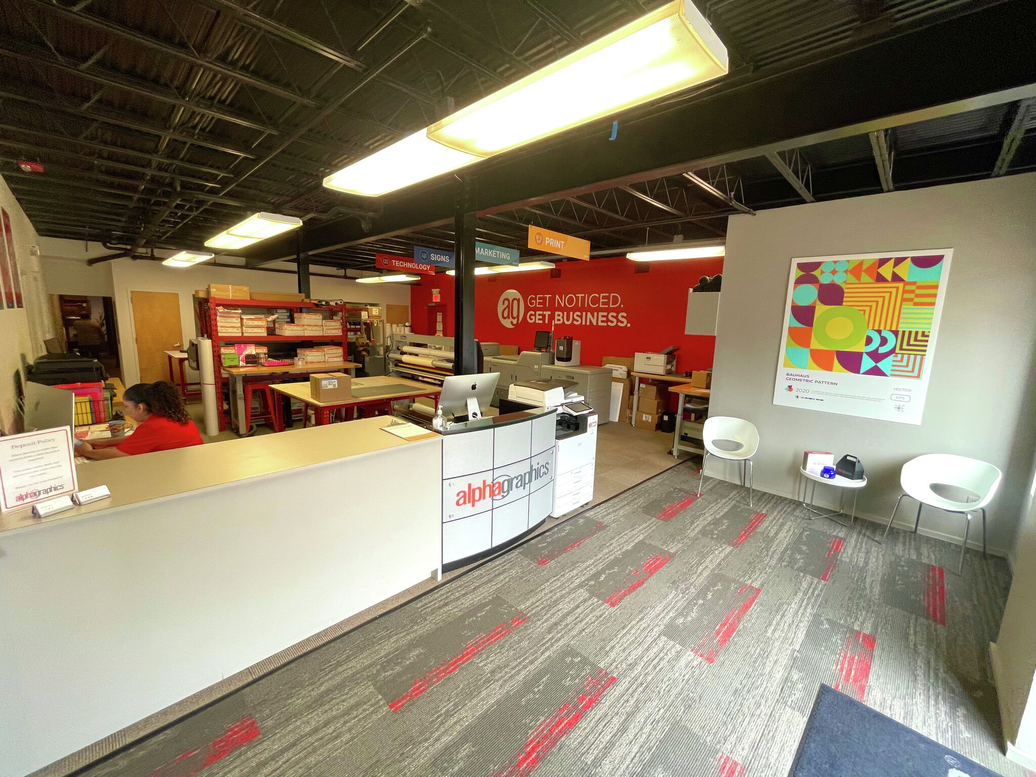 Alphagraphics Laredo gives non-profits chance to win an event makeover