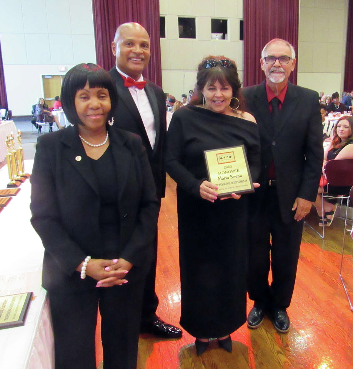Metro Area Professional Organization (MAPO) presents honors