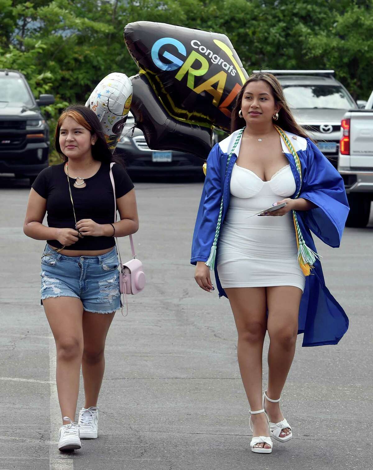 Crowd turns out to celebrate West Haven High graduates
