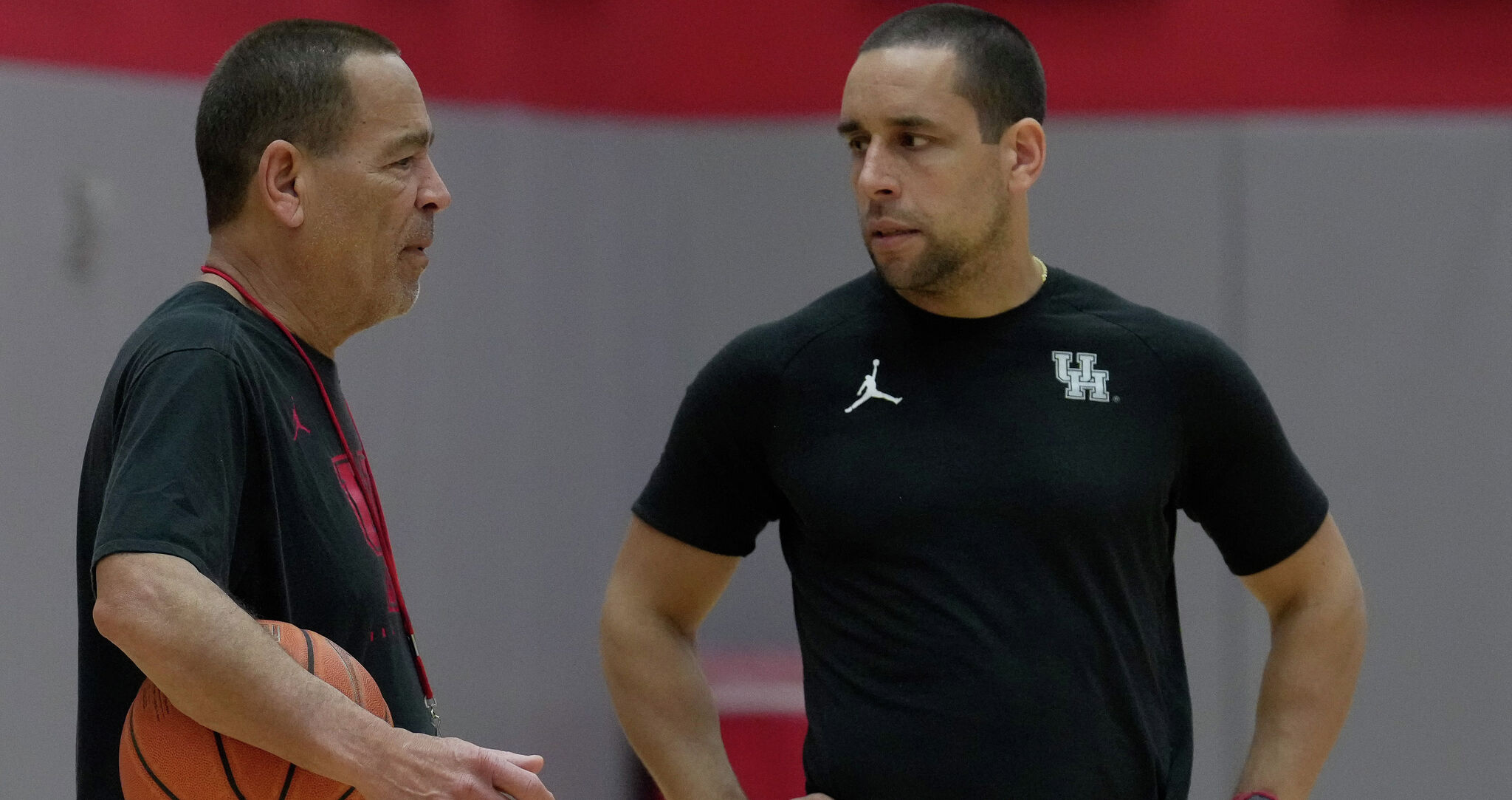 Kelvin Sampson's family the biggest reason he took Houston Cougars job