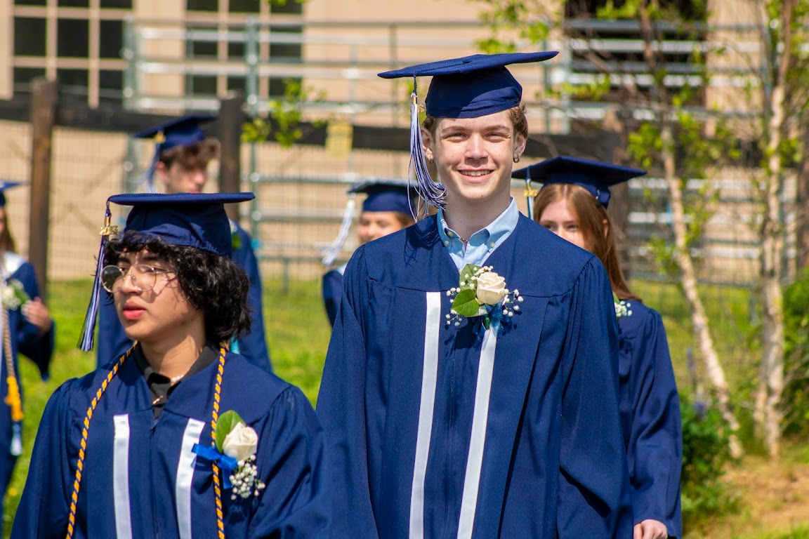 Shepaug Valley School celebrates commencement