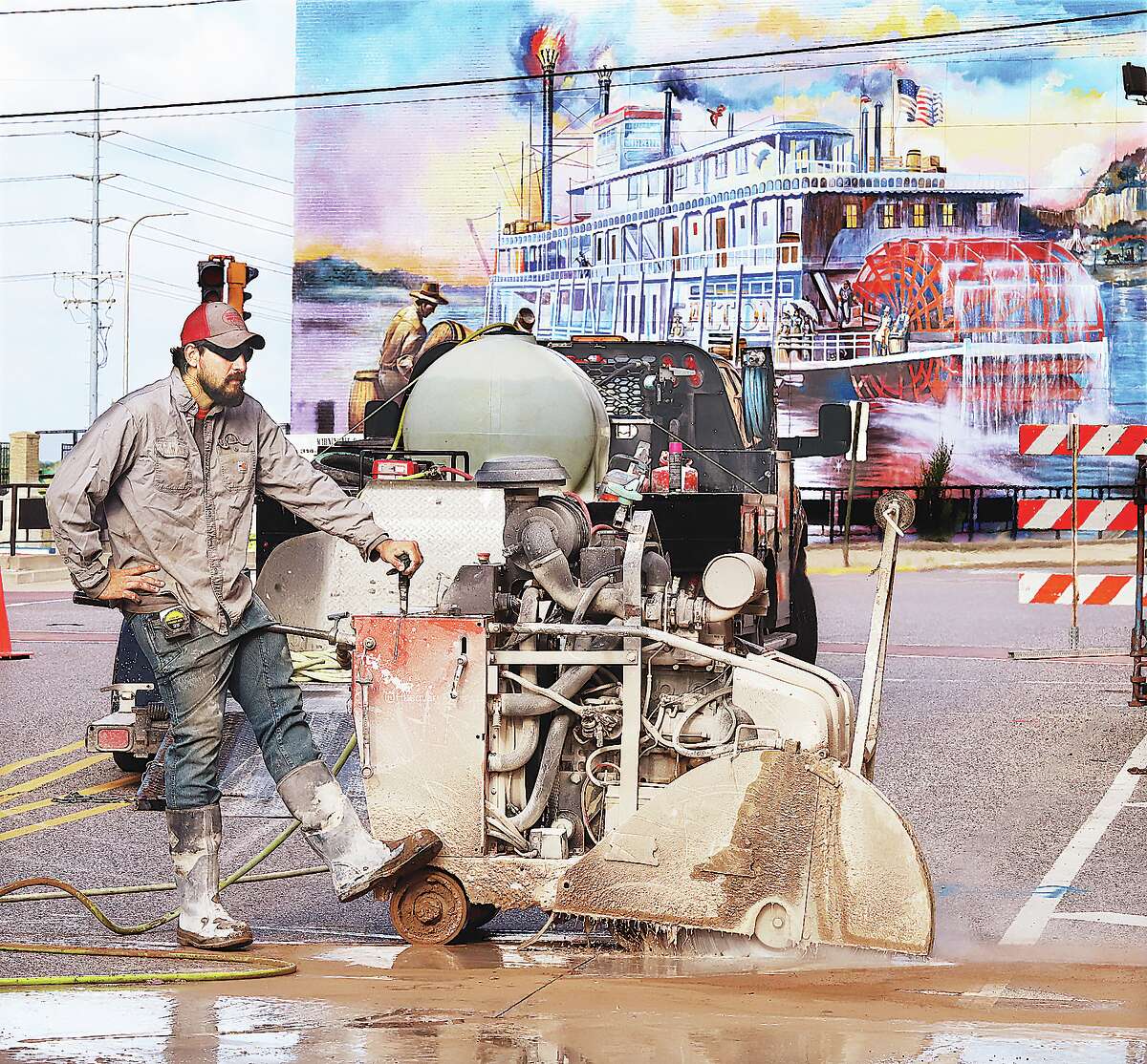 Work on Alton's Wedge Innovation Center in progress on East Broadway