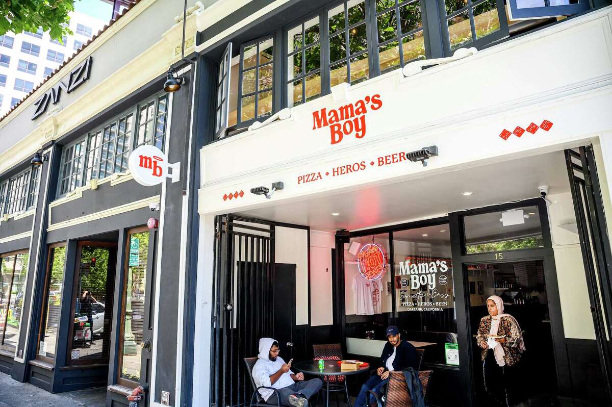 Mama's Boy shines with NY-style pizza slices