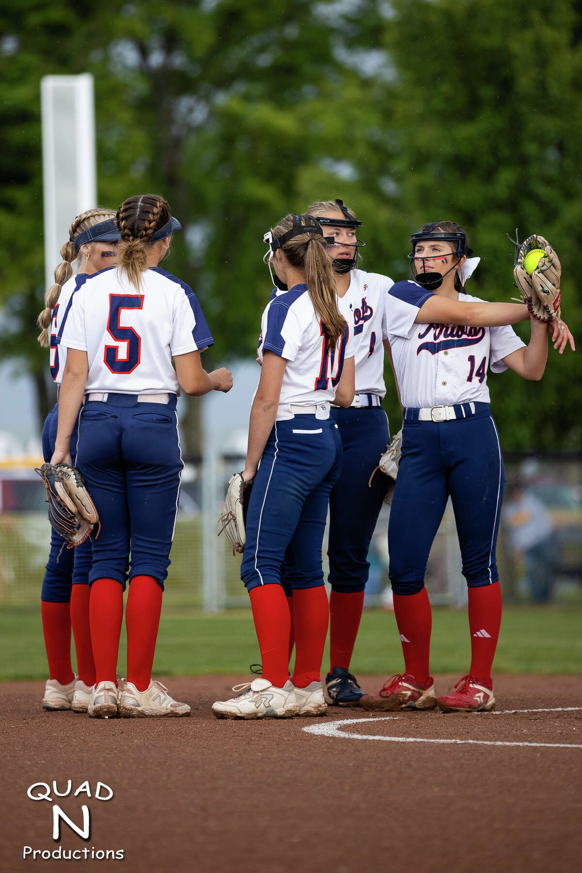 Unionville-Sebewaing Area softball advances to semifinals
