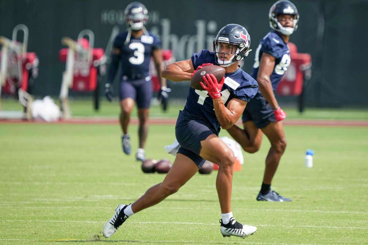 Houston Texans: How Denzel Perryman can help improve run defense