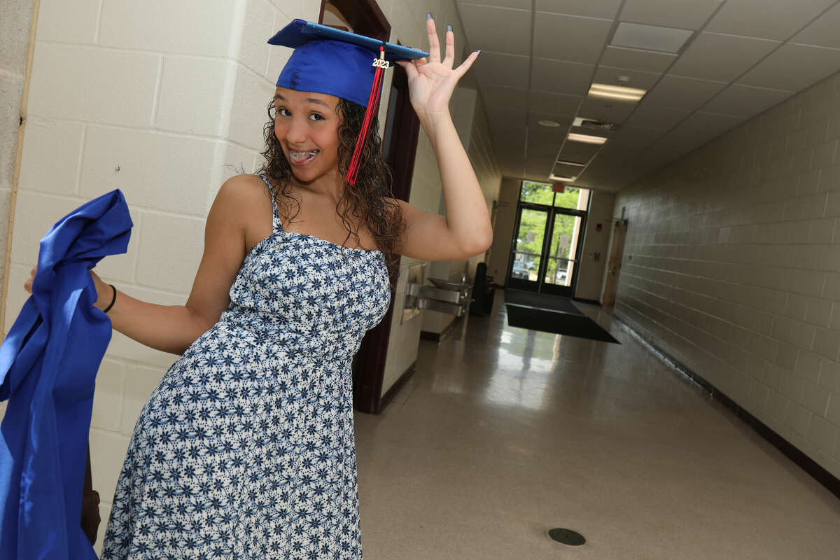Danbury's Alternative Center for Excellence holds graduation ceremony