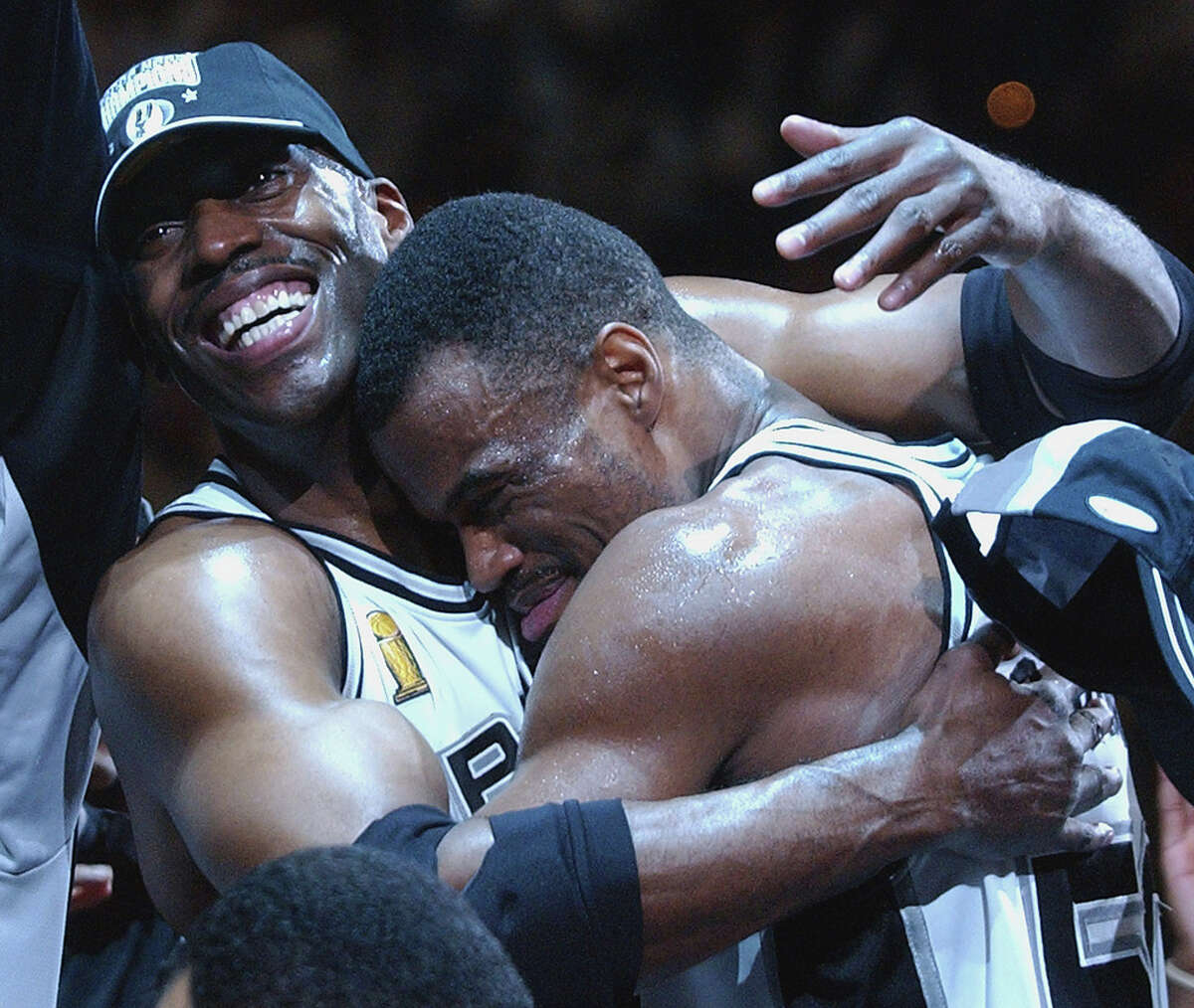 San Antonio Spurs 2003 title run remembered by unsung heroes
