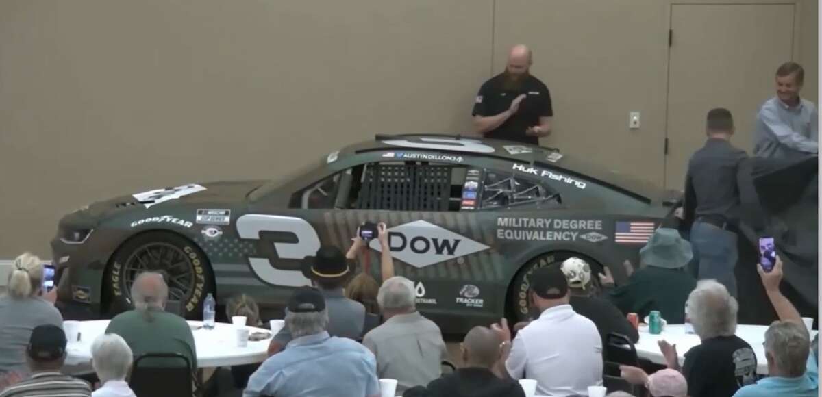 Veterans Scott Whelchel, Devin Box excited about new No. 3 Dow Chevy