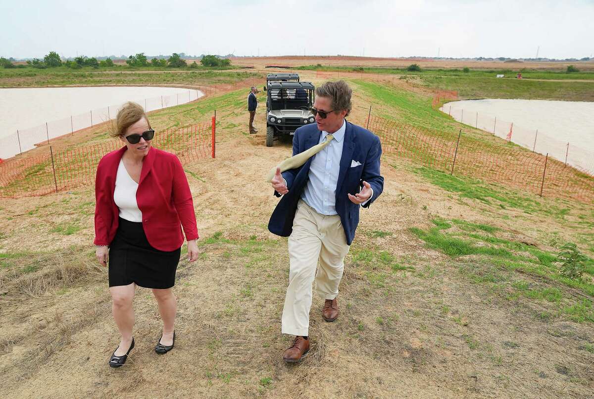 Grand Prairie community could offer flood risk model for west Houston
