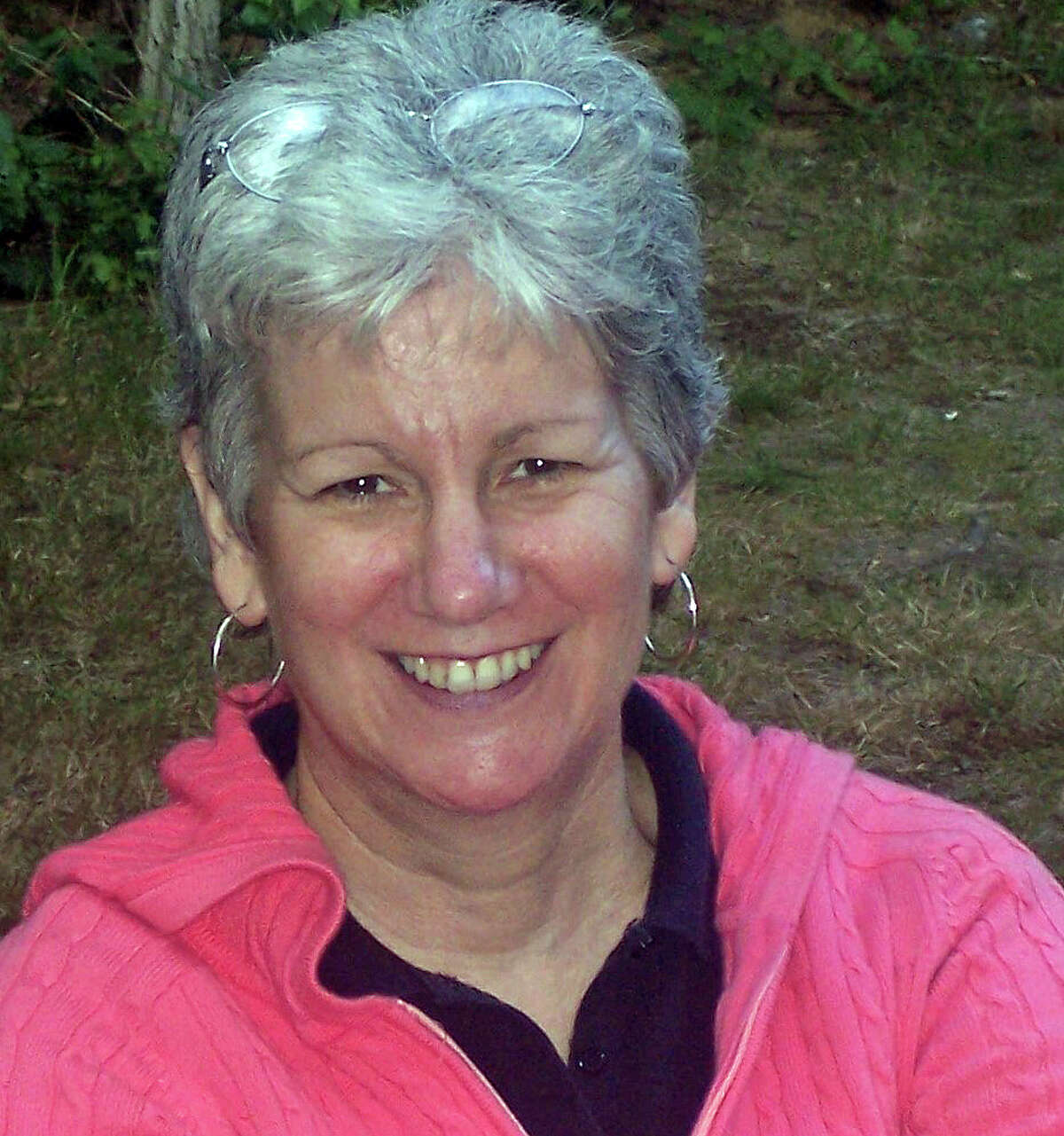 Episcopal church in Danbury honors CT history-maker for women priests