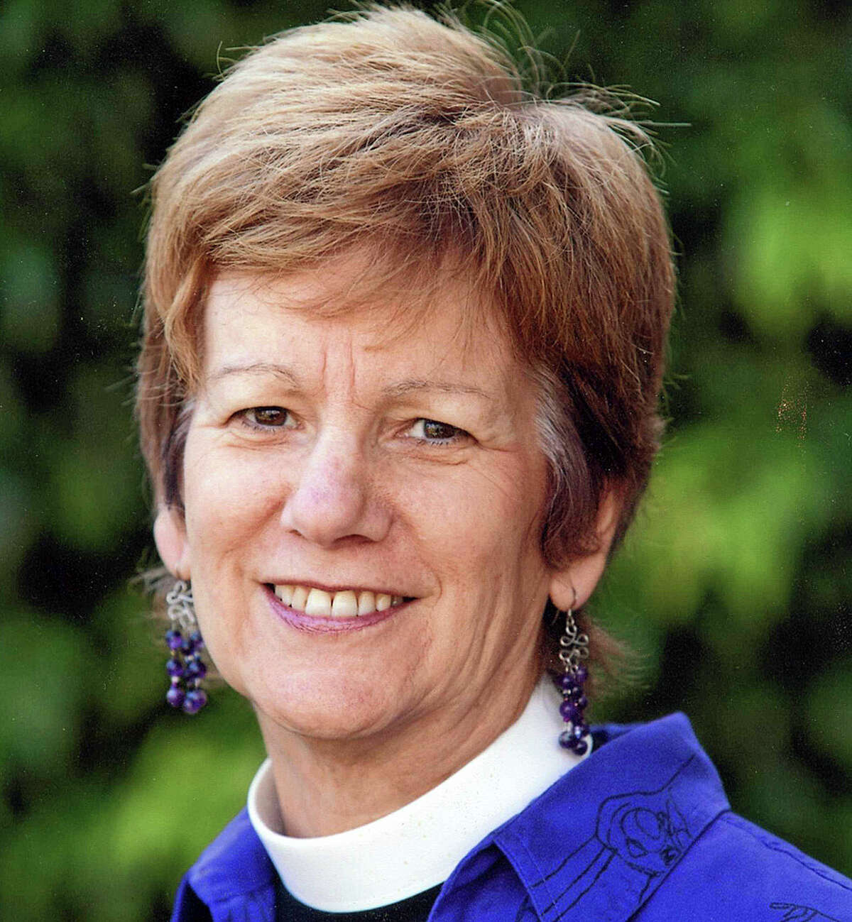 Episcopal church in Danbury honors CT history-maker for women priests