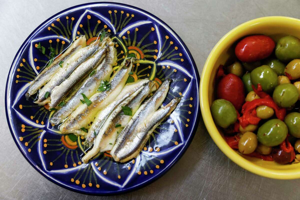 Paella pop-up Caldero brings daughters and father together in S.F.