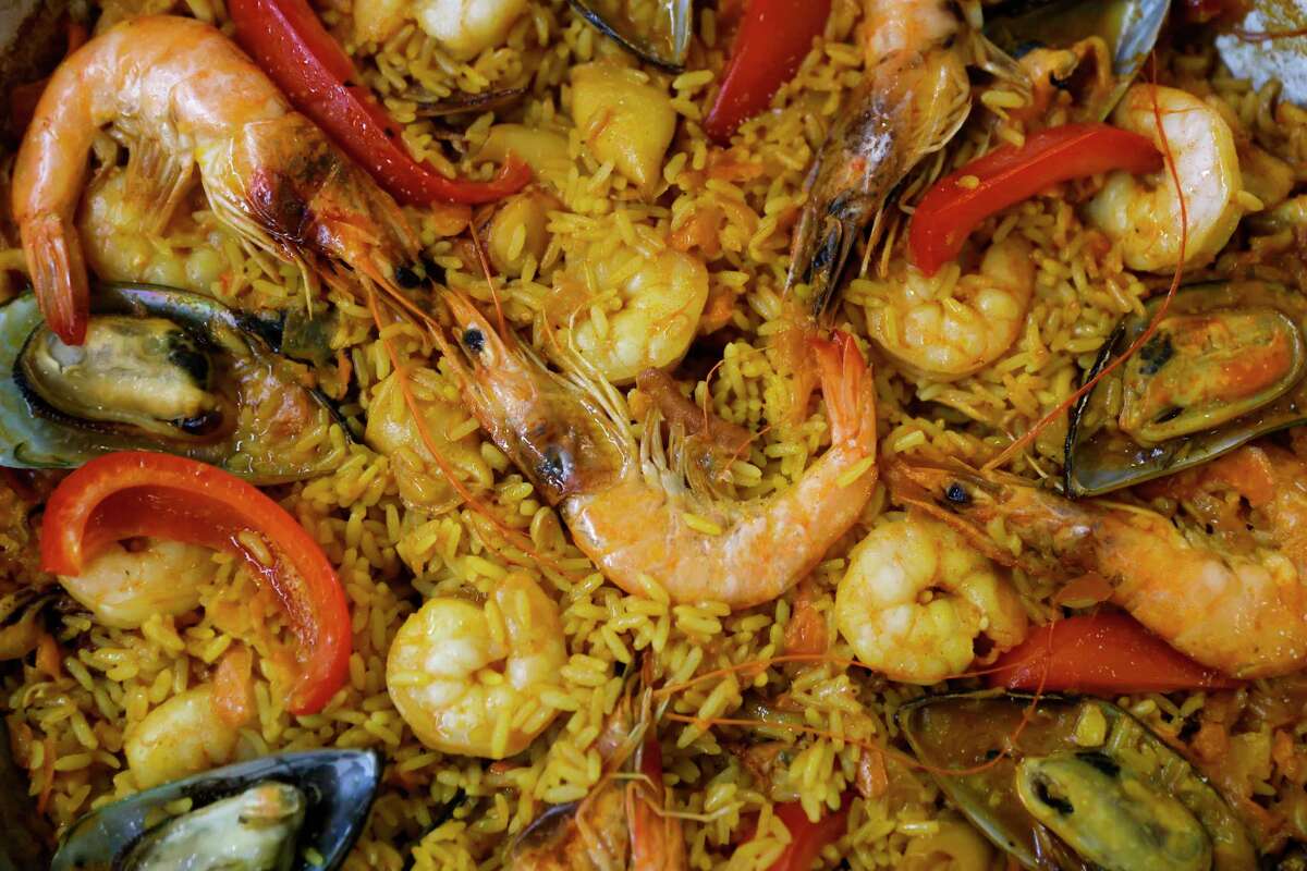 Paella pop-up Caldero brings daughters and father together in S.F.