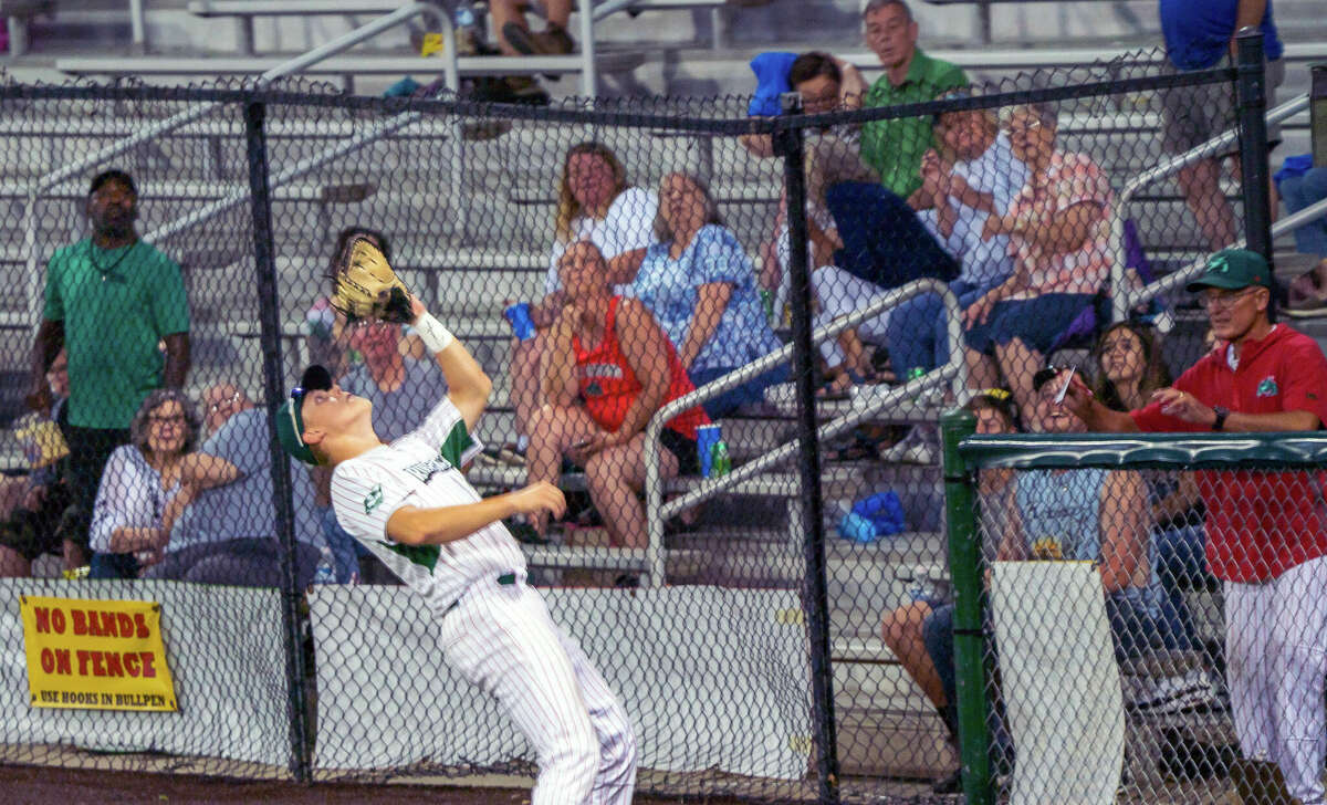 Alton builds big lead, then golds off Rockabillys at Hopkins Field