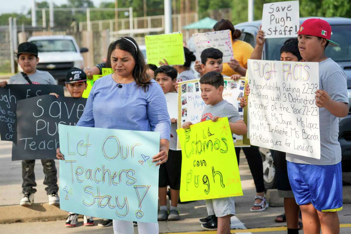 HISD's Mike Miles' reform plans have parents, teachers concerned