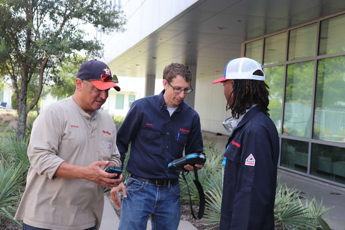 Beaumont seniors partake in ExxonMobil 409 Energy Scholars program