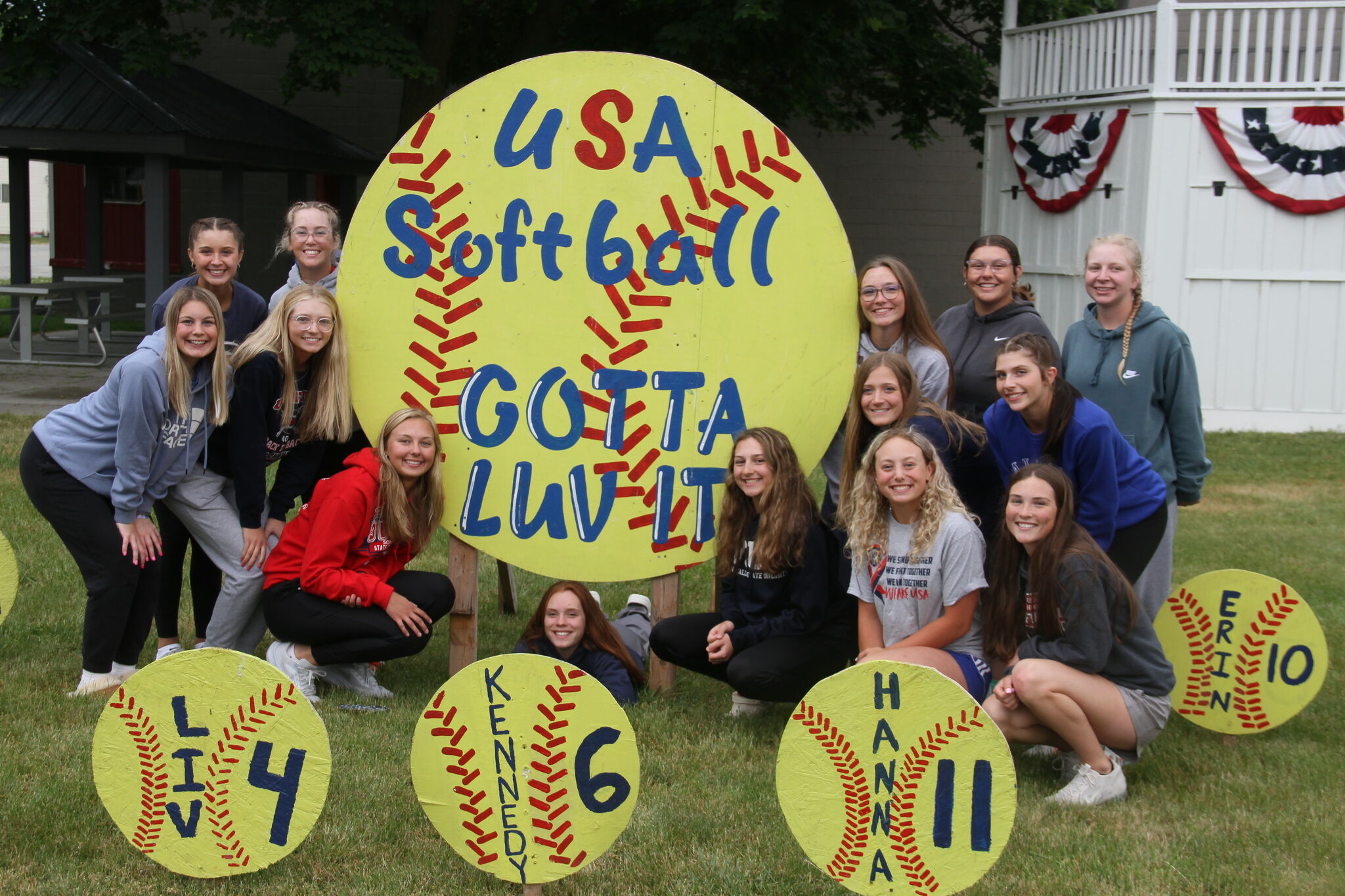 USA Softball Team send off to State Finals in Lansing
