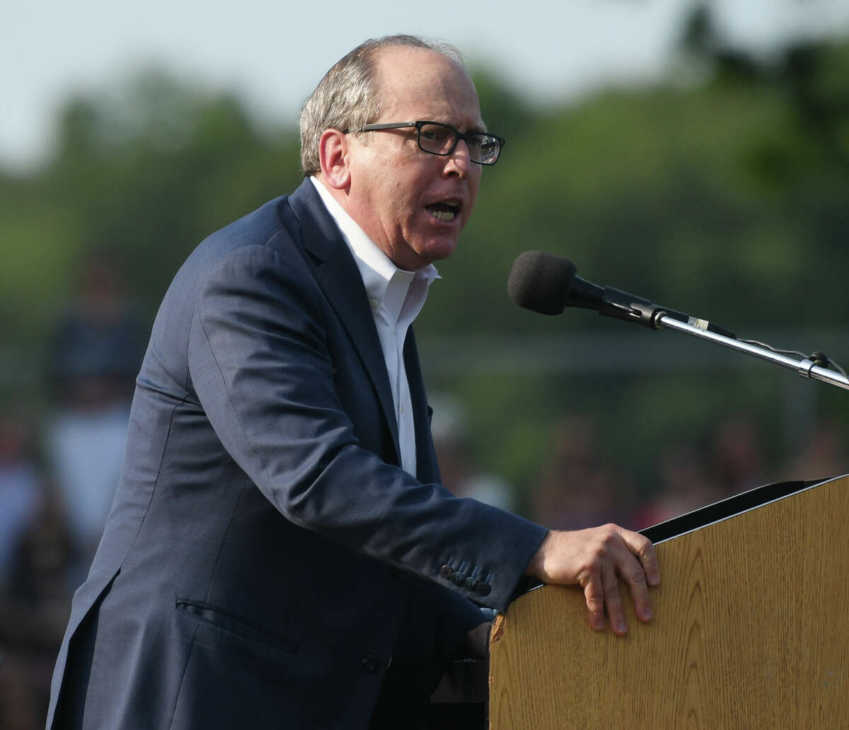 2023 Greenwich High grads told 'shoot the puck' by Ledecky