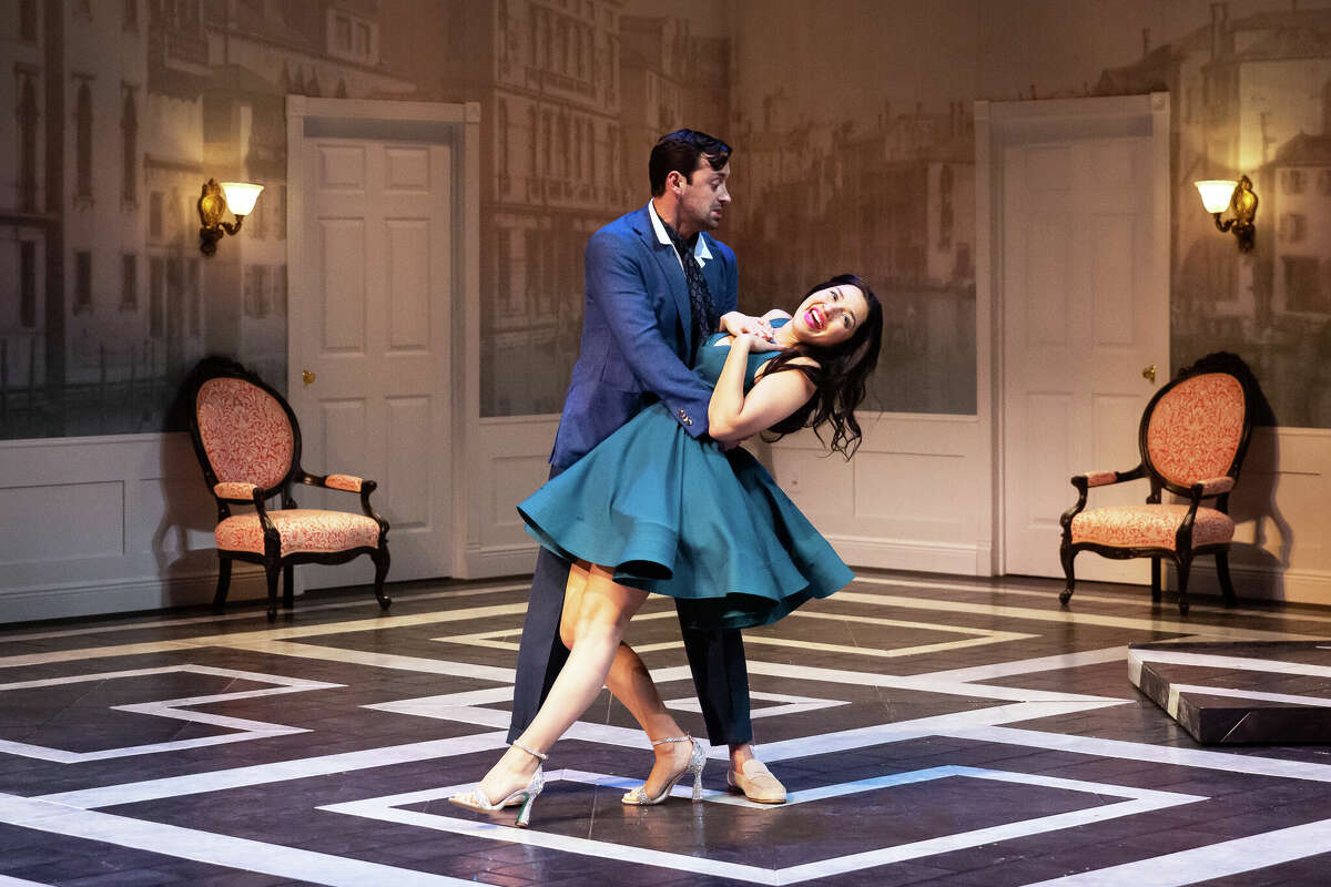 Alley Theatre's 'Servant of Two Masters' is an anarchic delight