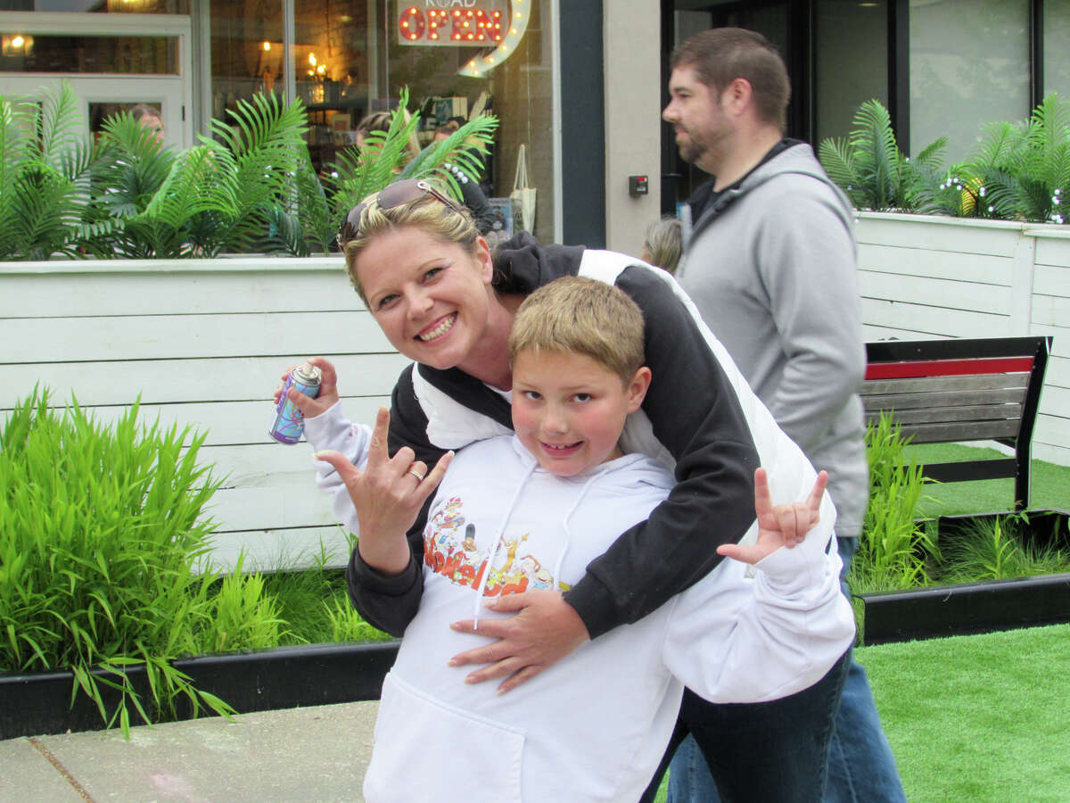 Downtown Midland's Thursday Warm-Up draws crowd of area residents
