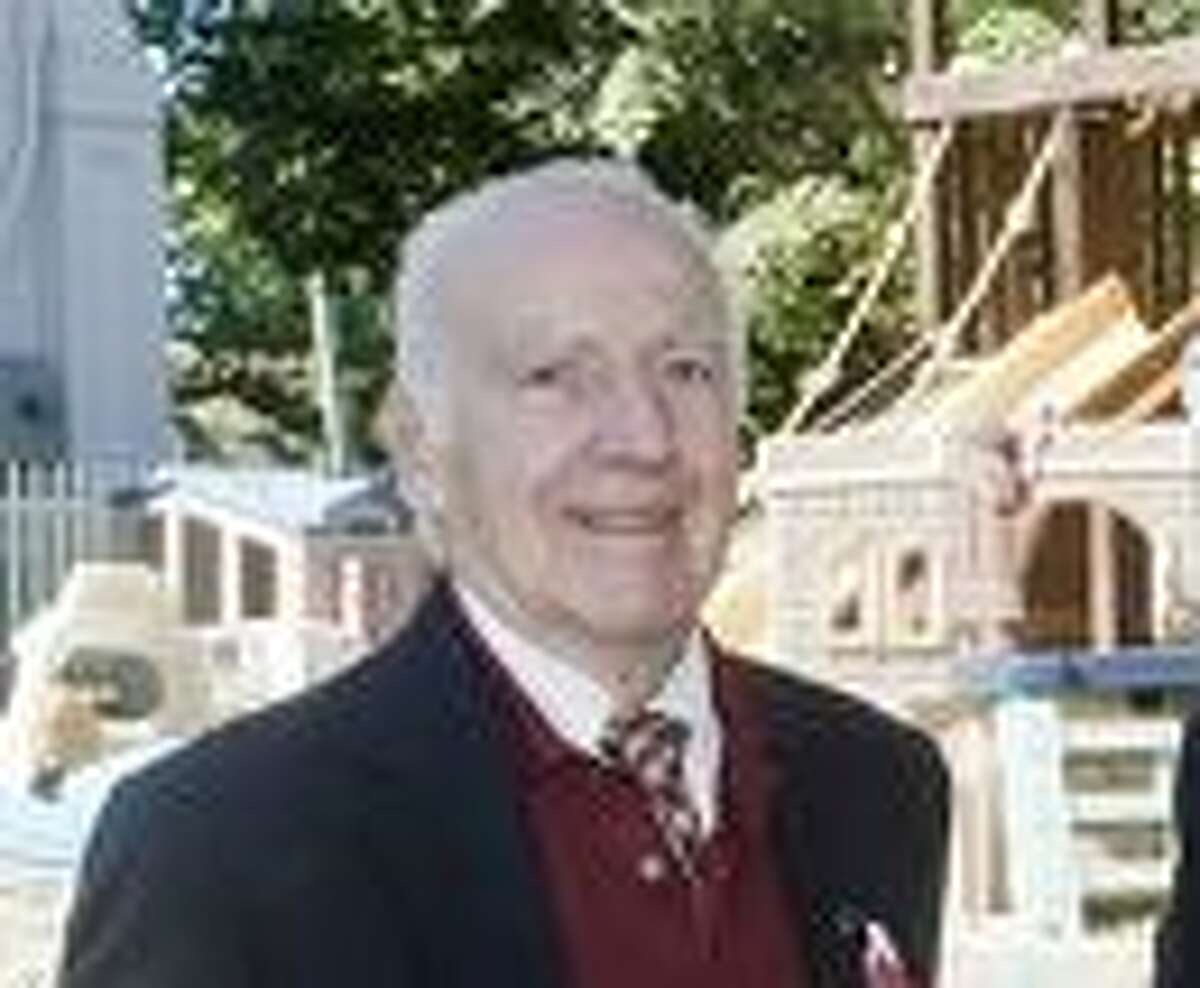 Ridgefield mourns death of teacher, U.S. Army veteran Bob Tulipani, 95